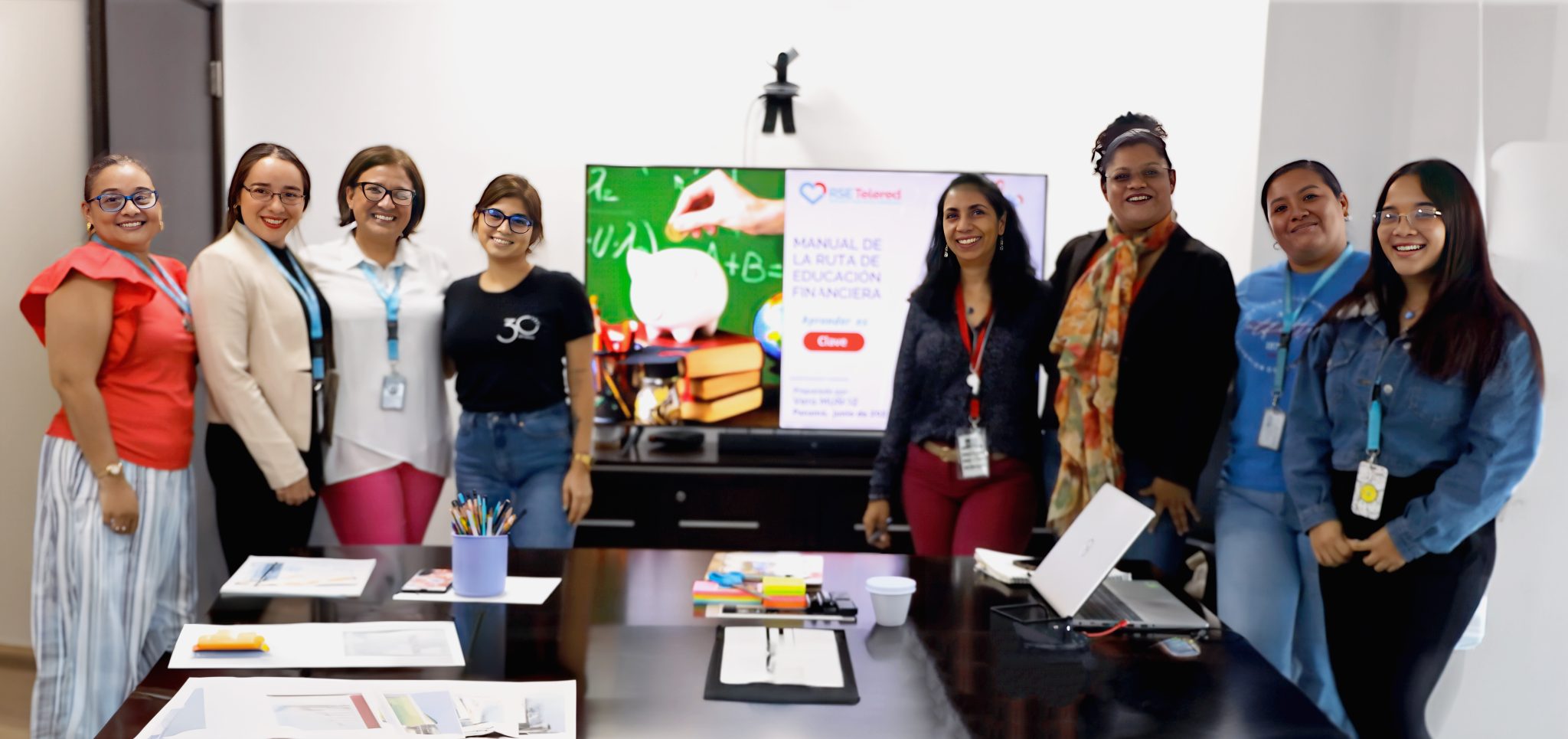 Telers se capacitan para dictar educación financiera en colegios ...